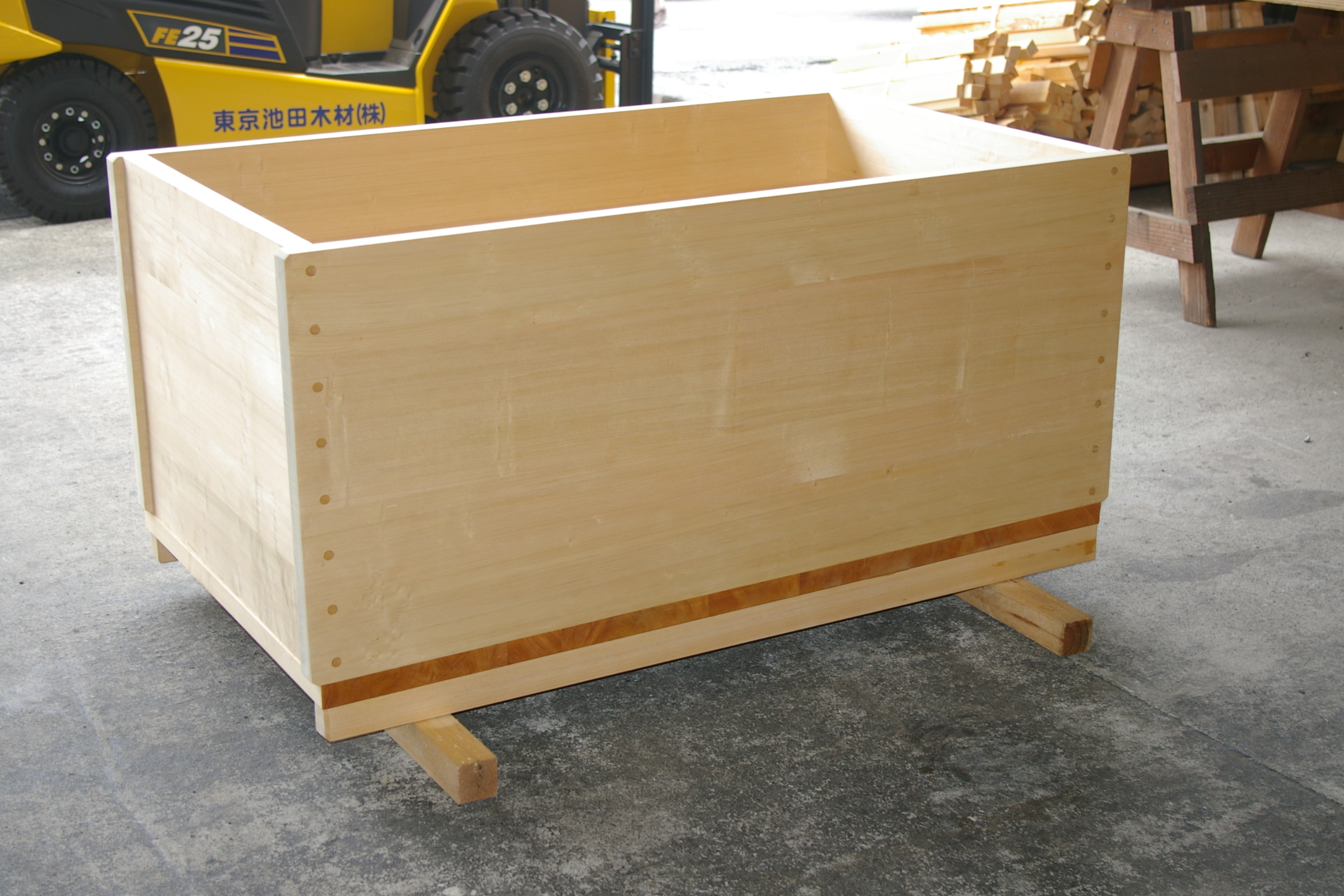 Outlet tubs | Bartok design Co.